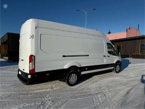 White Ford Transit 2022 in Kaunas, with an engine capacity of 2.00 L and mileage of 254 thousand km for 9400 €, photo 9 on AUTOMOTO.COM.LV