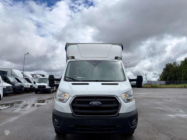 Balts Ford Transit 2022 Viļņa, ar dzinēja tilpumu 0.00 L un nobraukumu 228 tūkst. km par 19900 €, foto 2 vietnē AUTOMOTO.COM.LV