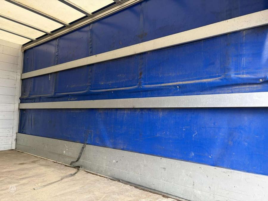 Balts Ford Transit 2022 Viļņa, ar dzinēja tilpumu 0.00 L un nobraukumu 228 tūkst. km par 19900 €, foto 10 vietnē AUTOMOTO.COM.LV