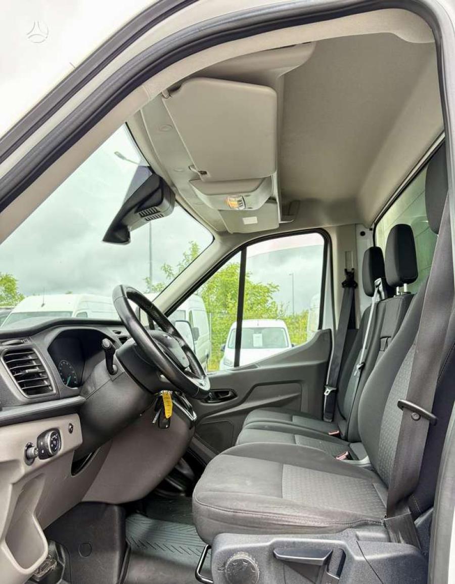 Balts Ford Transit 2022 Viļņa, ar dzinēja tilpumu 0.00 L un nobraukumu 228 tūkst. km par 19900 €, foto 14 vietnē AUTOMOTO.COM.LV