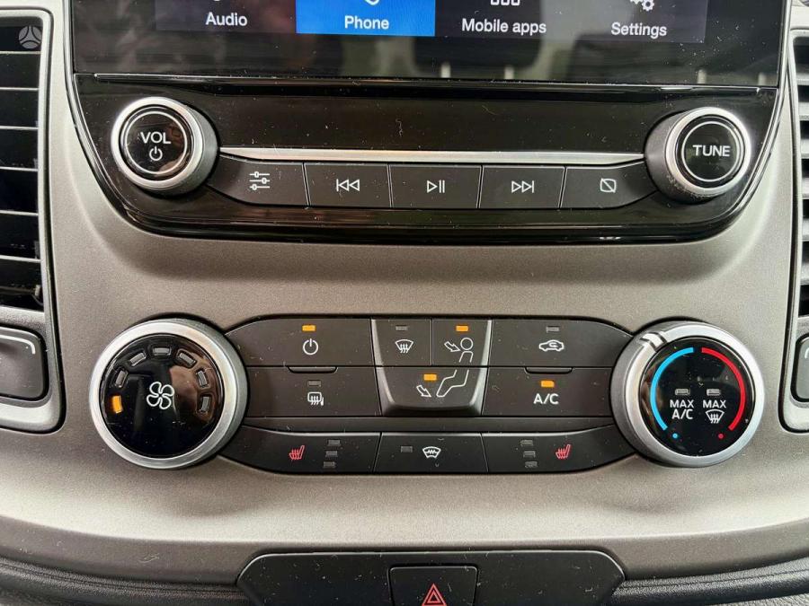 Balts Ford Transit 2022 Viļņa, ar dzinēja tilpumu 0.00 L un nobraukumu 228 tūkst. km par 19900 €, foto 20 vietnē AUTOMOTO.COM.LV