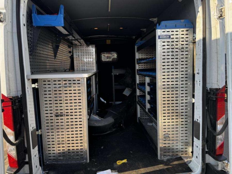 White Ford Transit 2022 in Radviliskis, with an engine capacity of 2.00 L and mileage of 107 thousand km for 9619 €, photo 1 on AUTOMOTO.COM.LV