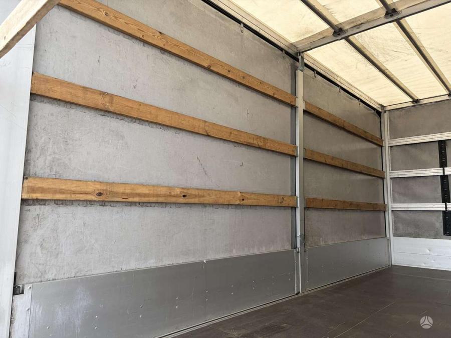 Balts Ford Transit 2022 Viļņa, ar dzinēja tilpumu 2.00 L un nobraukumu 265 tūkst. km par 19900 €, foto 15 vietnē AUTOMOTO.COM.LV
