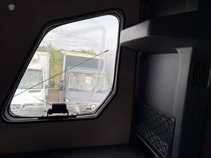 Balts Ford Transit 2022 Viļņa, ar dzinēja tilpumu 2.00 L un nobraukumu 265 tūkst. km par 19900 €, foto 23 vietnē AUTOMOTO.COM.LV