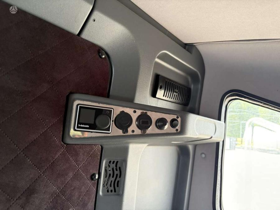 Balts Ford Transit 2022 Viļņa, ar dzinēja tilpumu 2.00 L un nobraukumu 265 tūkst. km par 19900 €, foto 24 vietnē AUTOMOTO.COM.LV