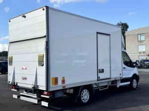 White Ford Transit 2022 in Radviliskis, with an engine capacity of 2.00 L and mileage of 92 thousand km for 27769 €, photo 6 on AUTOMOTO.COM.LV