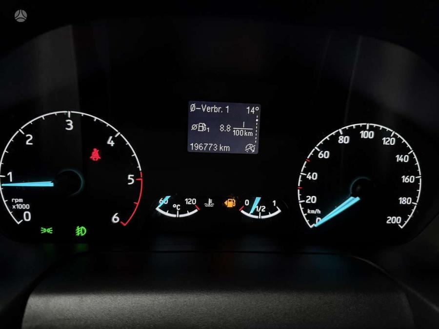 Balts Ford Transit 2022 Klaipėda, ar dzinēja tilpumu 2.00 L un nobraukumu 190 tūkst. km par 17900 €, foto 10 vietnē AUTOMOTO.COM.LV