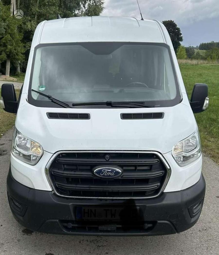 White Ford Transit 2022 in Kelme, with an engine capacity of 2.00 L and mileage of 260 thousand km for 15999 €, photo 4 on AUTOMOTO.COM.LV