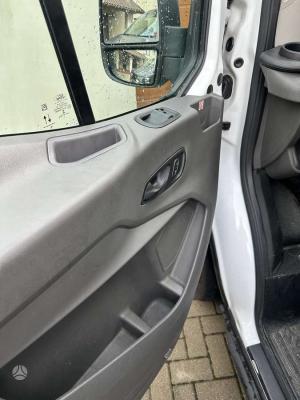 White Ford Transit 2022 in Kelme, with an engine capacity of 2.00 L and mileage of 260 thousand km for 15999 €, photo 13 on AUTOMOTO.COM.LV