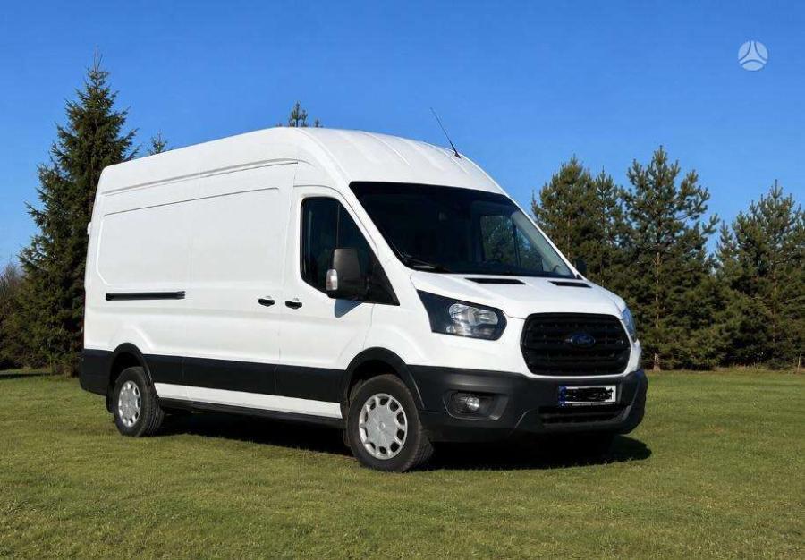 White Ford Transit 2022 in Kaunas, with an engine capacity of 2.00 L and mileage of 91 thousand km for 18500 €, photo 1 on AUTOMOTO.COM.LV