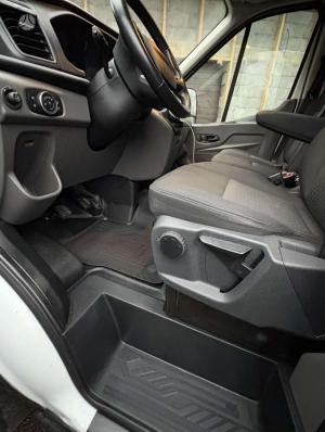 White Ford Transit 2022 in Kaunas, with an engine capacity of 2.00 L and mileage of 91 thousand km for 18500 €, photo 7 on AUTOMOTO.COM.LV