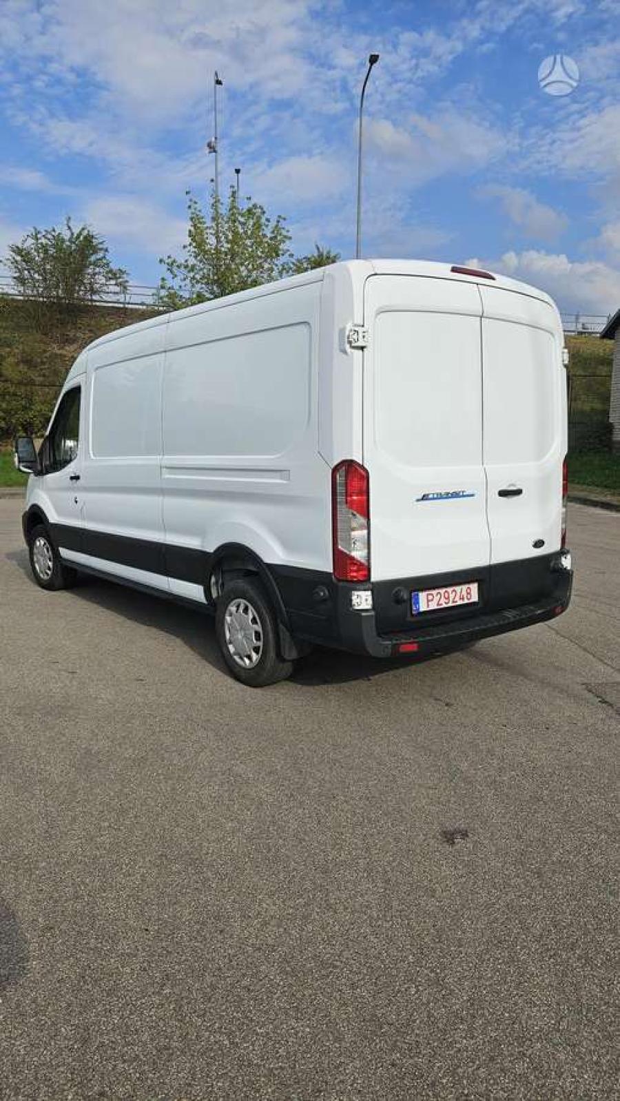 Balts Ford Transit 2023 Telšiai, ar dzinēja tilpumu 0.00 L un nobraukumu 88 tūkst. km par 24321 €, foto 4 vietnē AUTOMOTO.COM.LV