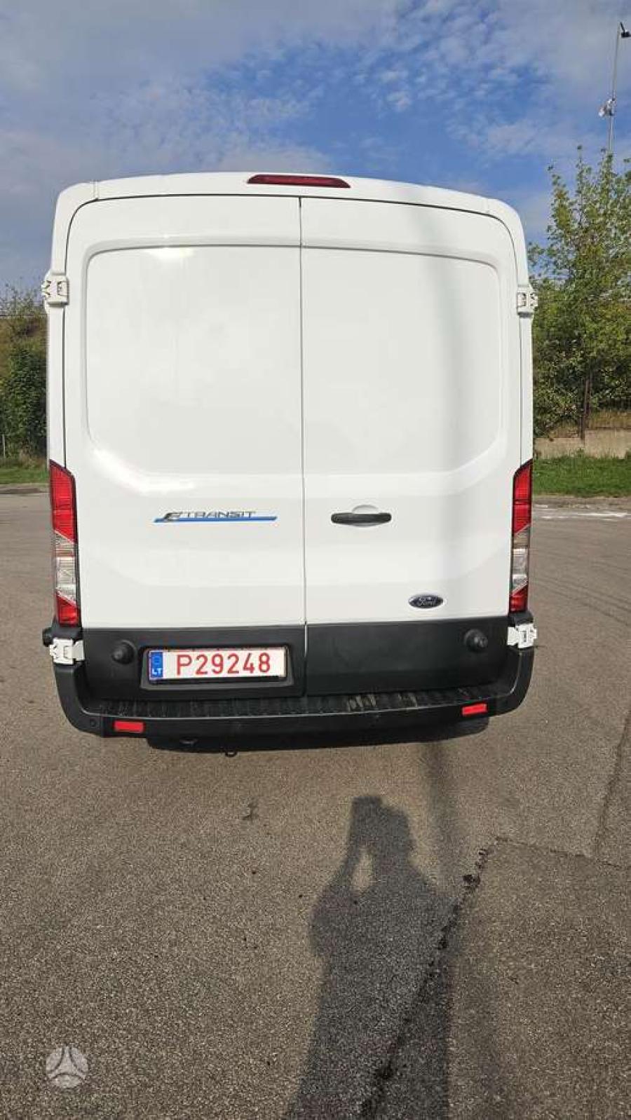 Balts Ford Transit 2023 Telšiai, ar dzinēja tilpumu 0.00 L un nobraukumu 88 tūkst. km par 24321 €, foto 5 vietnē AUTOMOTO.COM.LV