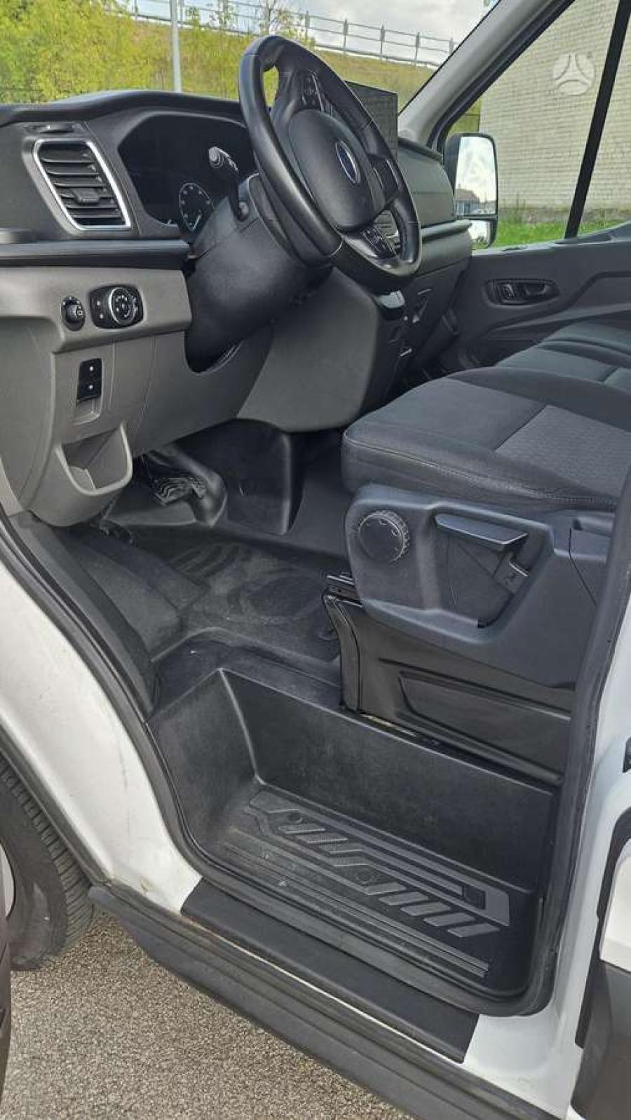 Balts Ford Transit 2023 Telšiai, ar dzinēja tilpumu 0.00 L un nobraukumu 88 tūkst. km par 24321 €, foto 12 vietnē AUTOMOTO.COM.LV