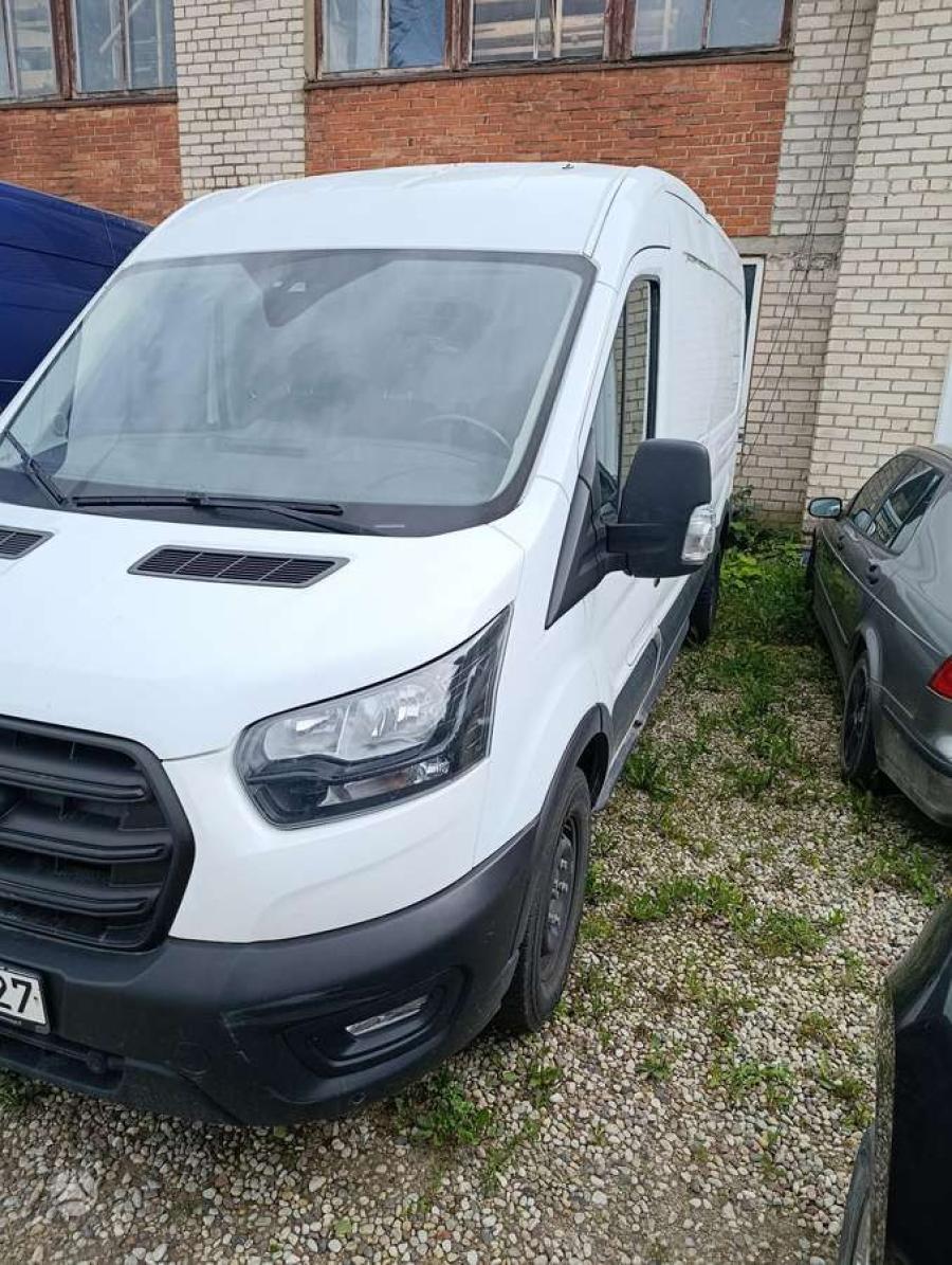 Balts Ford Transit 2023 Utena, ar dzinēja tilpumu 2.00 L un nobraukumu 80 tūkst. km par 8591 €, foto 3 vietnē AUTOMOTO.COM.LV