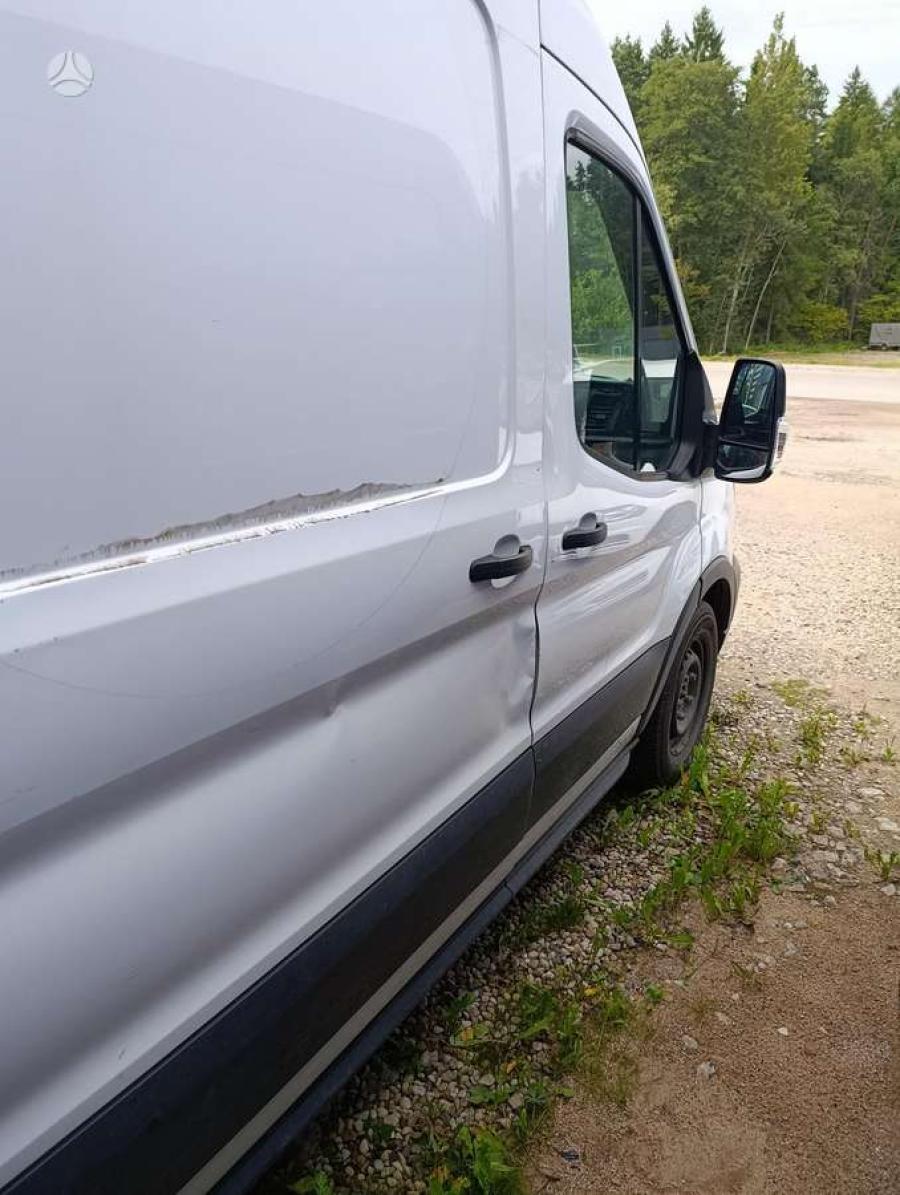 Balts Ford Transit 2023 Utena, ar dzinēja tilpumu 2.00 L un nobraukumu 80 tūkst. km par 8591 €, foto 7 vietnē AUTOMOTO.COM.LV