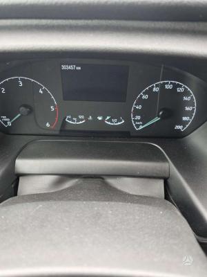 Balts Ford Transit 2024 Radviliškis, ar dzinēja tilpumu 2.00 L un nobraukumu 309 tūkst. km par 25000 €, foto 8 vietnē AUTOMOTO.COM.LV