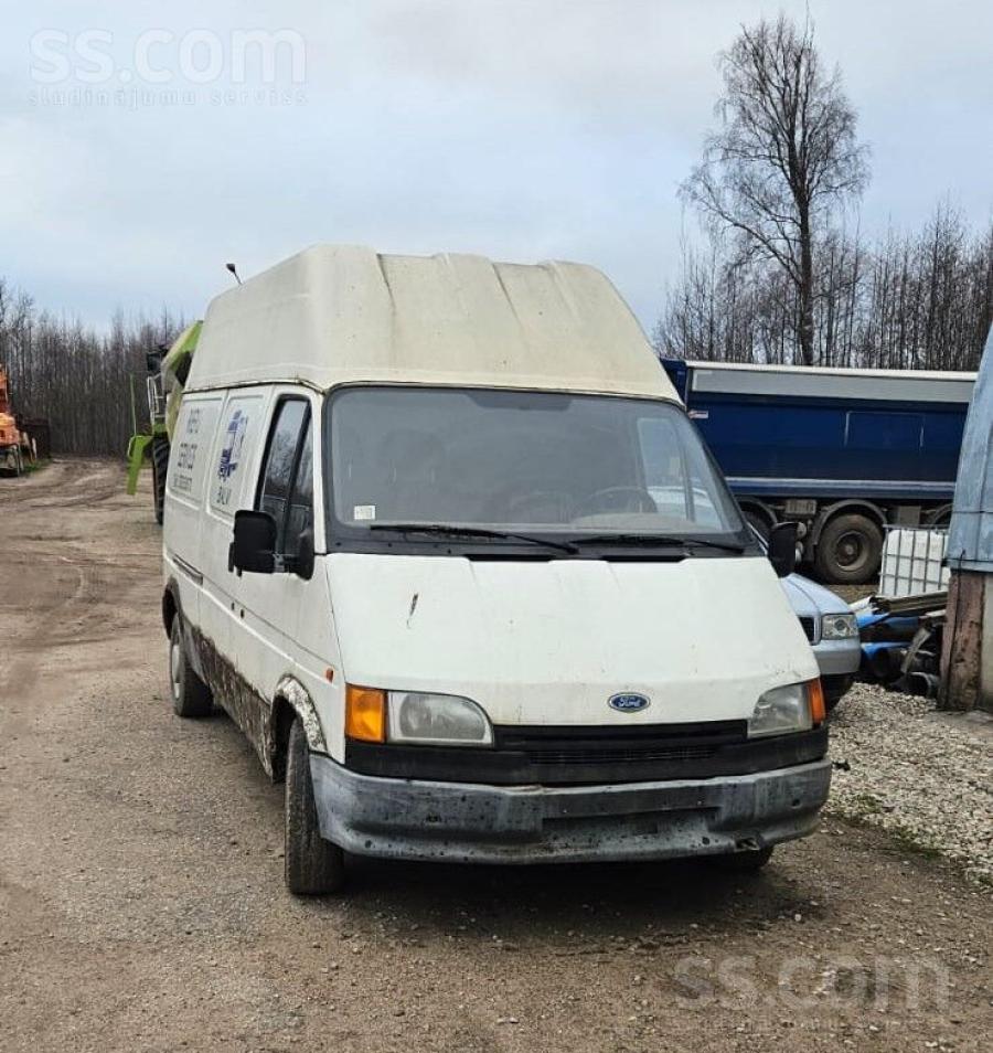 White Ford Transit 1993 in Balvi, with an engine capacity of 2.50 L and mileage of 300 thousand km for 550 €, photo 2 on AUTOMOTO.COM.LV