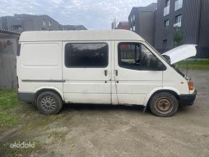 White Ford Transit 2000 in Tallinn, with an engine capacity of 2.50 L and mileage of 196 thousand km for 890 €, photo 4 on AUTOMOTO.COM.LV