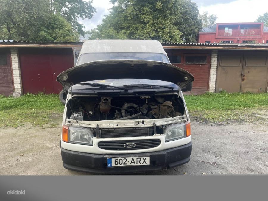 White Ford Transit 2000 in Tallinn, with an engine capacity of 2.50 L and mileage of 196 thousand km for 890 €, photo 9 on AUTOMOTO.COM.LV