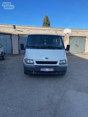 Balts Ford Transit 2002 Biržai, ar dzinēja tilpumu 2.00 L un nobraukumu 349 tūkst. km par 2500 €, foto  vietnē AUTOMOTO.COM.LV