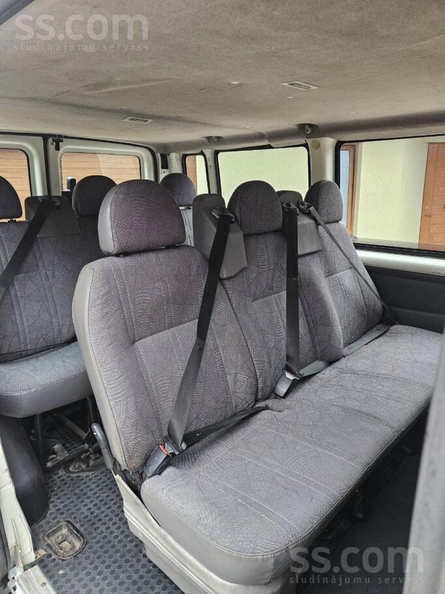White Ford Transit 2003 in Talsi, with an engine capacity of 2.00 L and mileage of 106 thousand km for 3599 €, photo 15 on AUTOMOTO.COM.LV