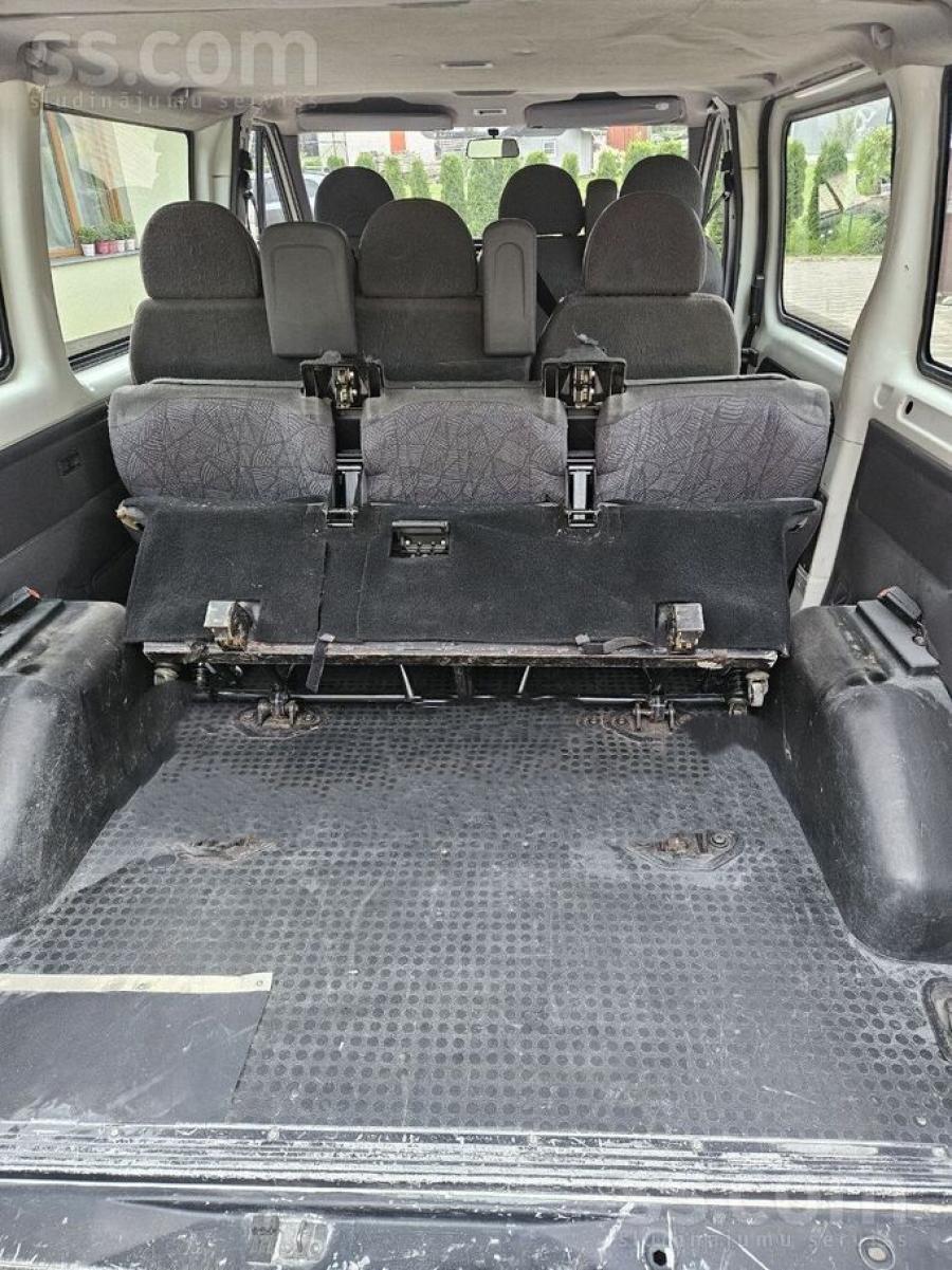 White Ford Transit 2003 in Talsi, with an engine capacity of 2.00 L and mileage of 106 thousand km for 3599 €, photo 18 on AUTOMOTO.COM.LV