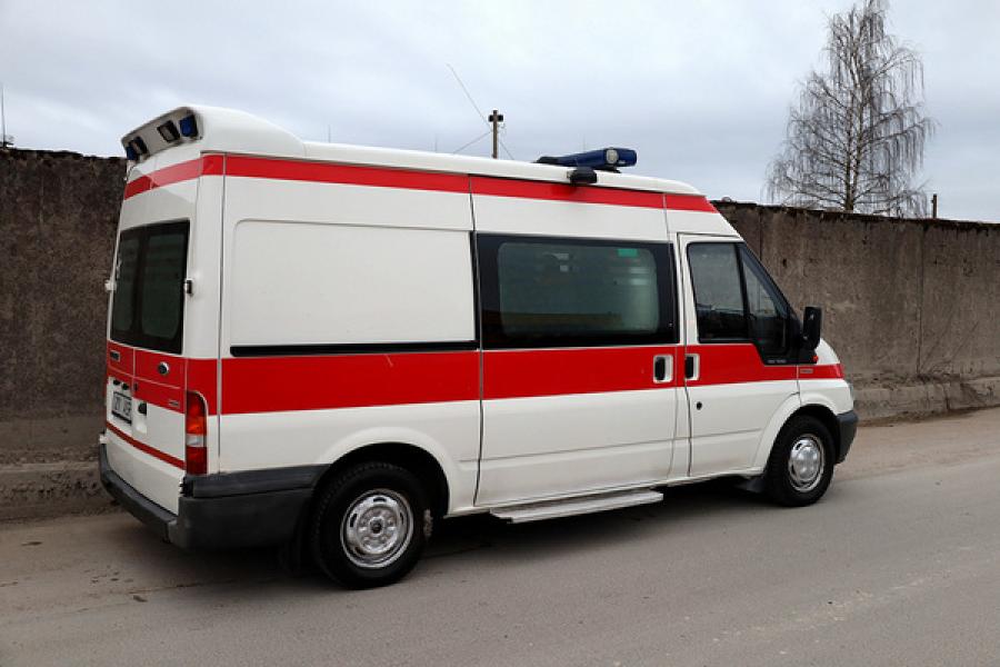 Белый Форд Транзит 2003 в Таллин, объемом двигателя 2.00 л и пробегом 469 тыс. км за 2499 €, фото 4 на AUTOMOTO.COM.LV