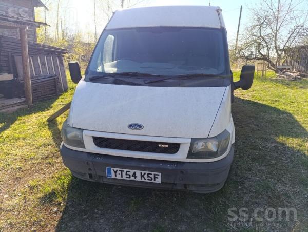 White Ford Transit 2004 in Talsi, with an engine capacity of 2.20 L and mileage of 301 thousand km for 600 €, photo 1 on AUTOMOTO.COM.LV