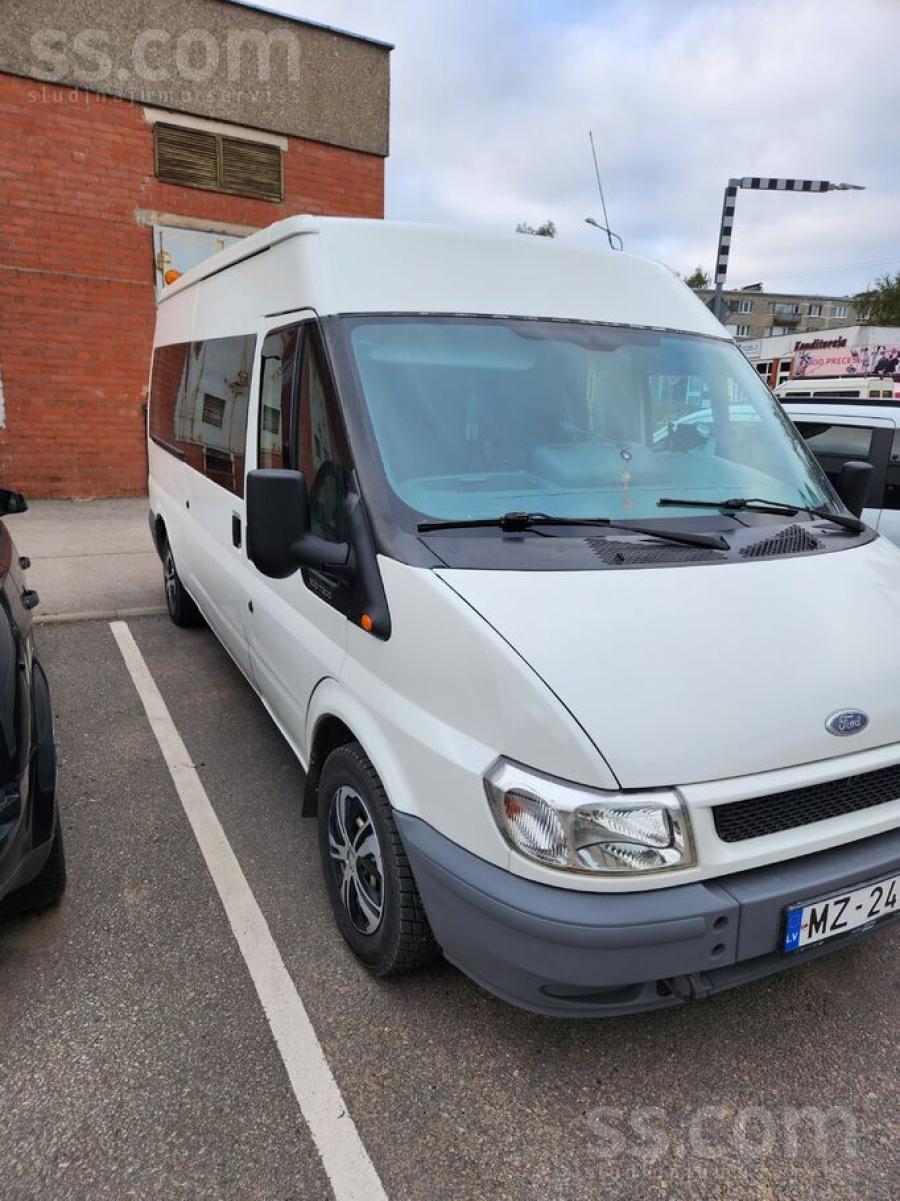 Balts Ford Transit 2005 Daugavpils, ar dzinēja tilpumu 2.00 L un nobraukumu 810 tūkst. km par 2000 €, foto 4 vietnē AUTOMOTO.COM.LV