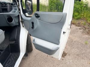 Balts Ford Transit 2006 Jelgava, ar dzinēja tilpumu 2.20 L un nobraukumu 192 tūkst. km par 2900 €, foto 7 vietnē AUTOMOTO.COM.LV