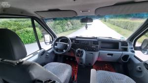 Balts Ford Transit 2006 Kauņa, ar dzinēja tilpumu 2.20 L un nobraukumu 379 tūkst. km par 2599 €, foto 7 vietnē AUTOMOTO.COM.LV