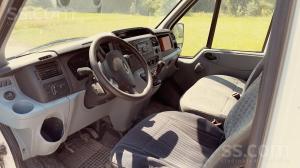 White Ford Transit 2006 in Gulbene, with an engine capacity of 2.20 L and mileage of 342 thousand km for 2000 €, photo 5 on AUTOMOTO.COM.LV