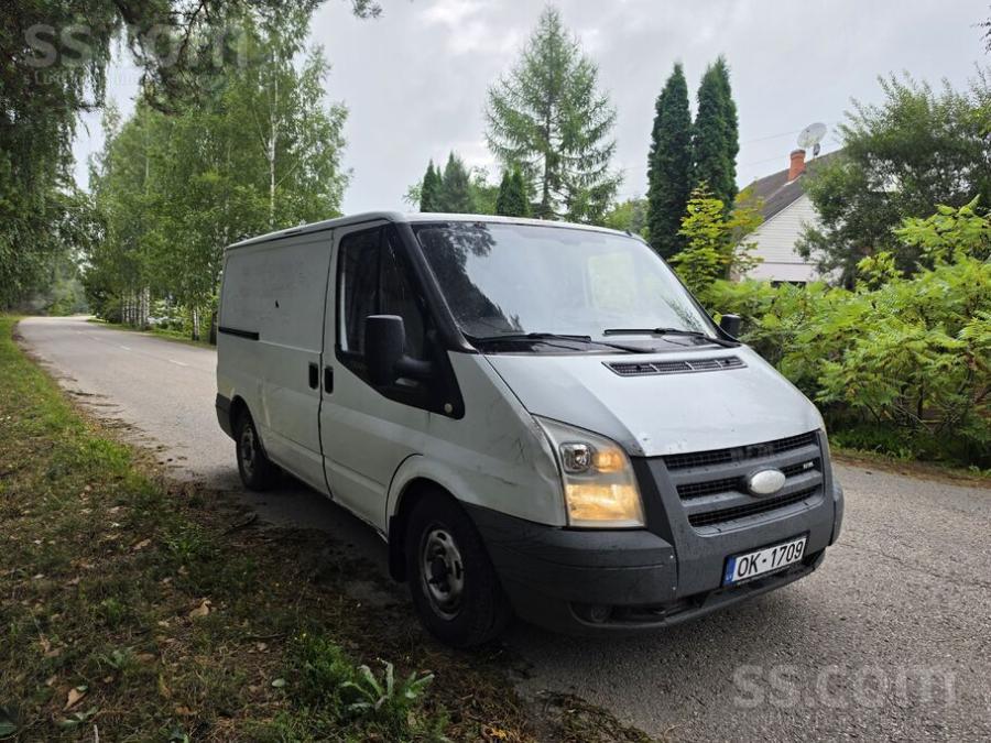 Balts Ford Transit 2006 Daugavpils, ar dzinēja tilpumu 2.20 L un nobraukumu 278 tūkst. km par 1550 €, foto 3 vietnē AUTOMOTO.COM.LV