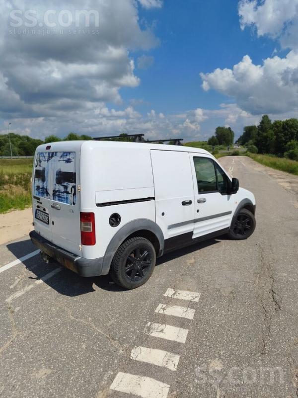 Balts Ford Transit 2007 Ludza, ar dzinēja tilpumu 1.80 L un nobraukumu 300 tūkst. km par 1800 €, foto 3 vietnē AUTOMOTO.COM.LV