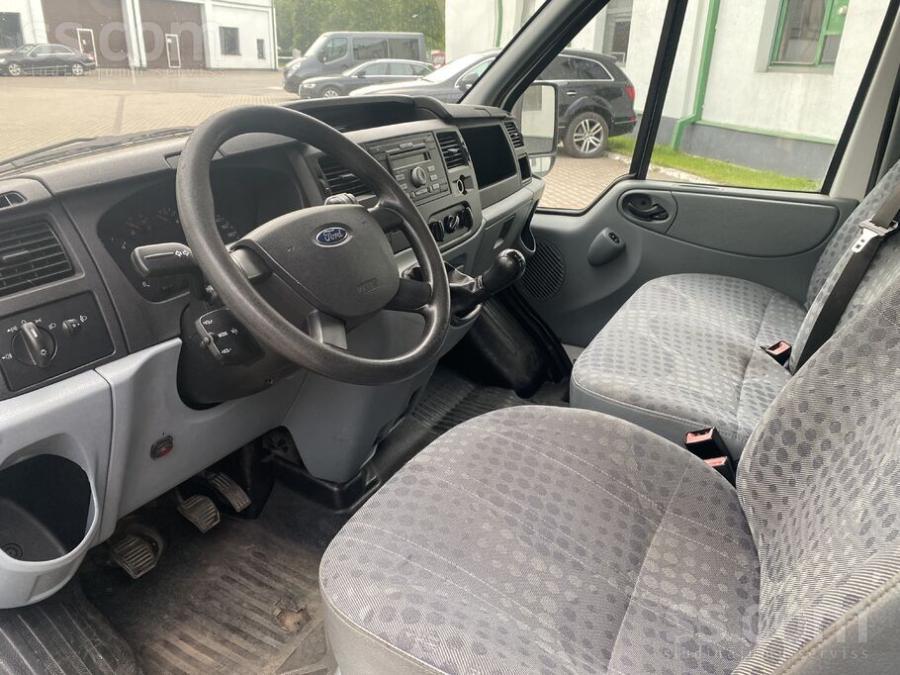 White Ford Transit 2007 in Riga, with an engine capacity of 2.20 L and mileage of 0 thousand km for 3500 €, photo 7 on AUTOMOTO.COM.LV