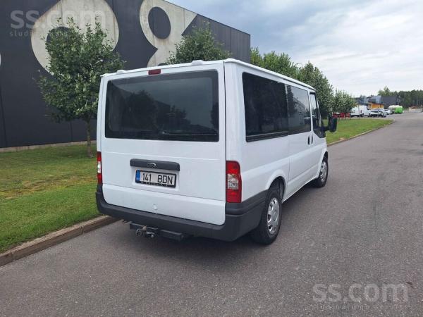White Ford Transit 2007 in Tallinn, with an engine capacity of 2.20 L and mileage of 300 thousand km for 5499 €, photo 4 on AUTOMOTO.COM.LV