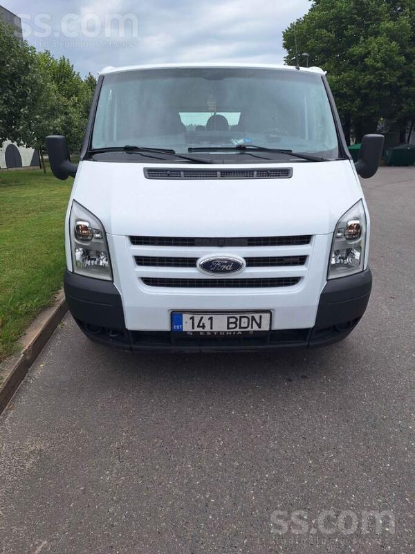 White Ford Transit 2007 in Tallinn, with an engine capacity of 2.20 L and mileage of 300 thousand km for 5499 €, photo 6 on AUTOMOTO.COM.LV