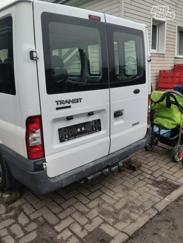 Balts Ford Transit 2008 Kauņa, ar dzinēja tilpumu 2.20 L un nobraukumu 185 tūkst. km par 3650 €, foto 3 vietnē AUTOMOTO.COM.LV