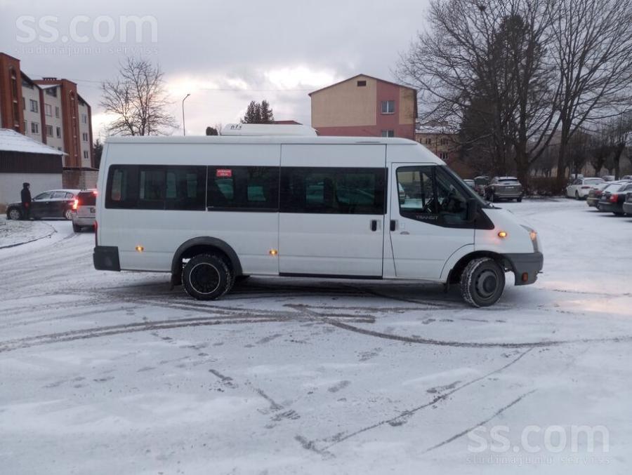 Balts Ford Transit 2008 Limbaži, ar dzinēja tilpumu 2.40 L un nobraukumu 369 tūkst. km par 5000 €, foto 4 vietnē AUTOMOTO.COM.LV