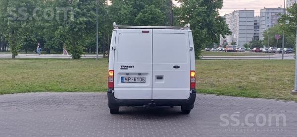 White Ford Transit 2008 in Riga, with an engine capacity of 2.20 L and mileage of 340 thousand km for 2250 €, photo 8 on AUTOMOTO.COM.LV