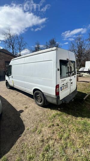 White Ford Transit 2008 in Riga, with an engine capacity of 2.20 L and mileage of 423 thousand km for 2000 €, photo 3 on AUTOMOTO.COM.LV
