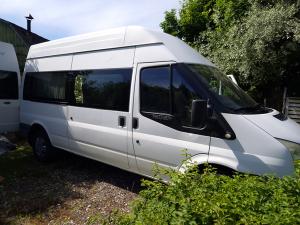 White Ford Transit 2008 in Narva, with an engine capacity of 2.40 L and mileage of 164 thousand km for 7200 €, photo 4 on AUTOMOTO.COM.LV