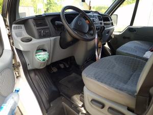 White Ford Transit 2008 in Narva, with an engine capacity of 2.40 L and mileage of 164 thousand km for 7200 €, photo 10 on AUTOMOTO.COM.LV