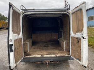 White Ford Transit 2008 in Tallinn, with an engine capacity of 2.20 L and mileage of 251 thousand km for 2100 €, photo 5 on AUTOMOTO.COM.LV