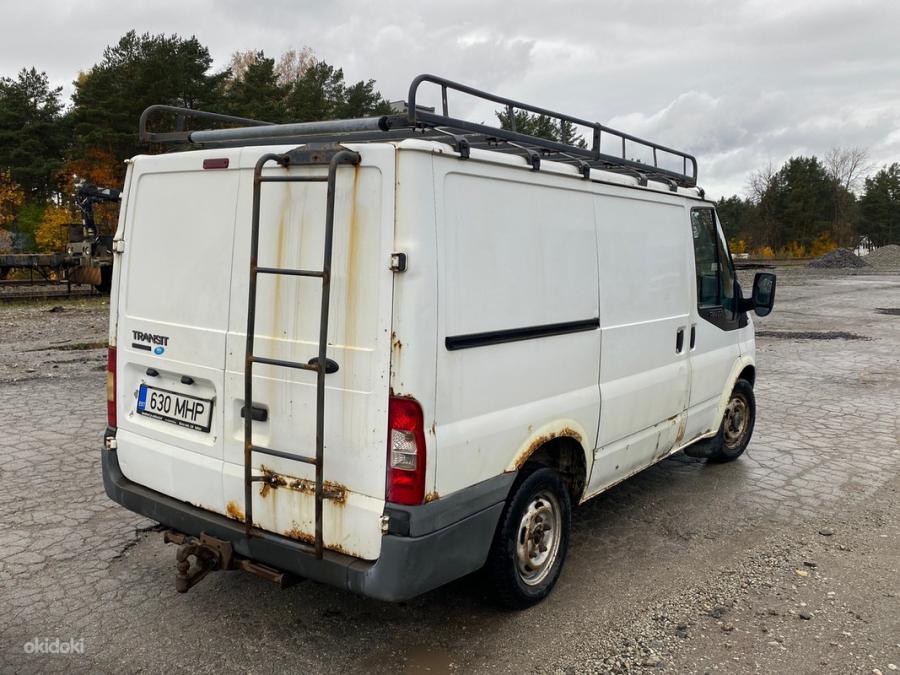 White Ford Transit 2008 in Tallinn, with an engine capacity of 2.20 L and mileage of 251 thousand km for 2100 €, photo 12 on AUTOMOTO.COM.LV