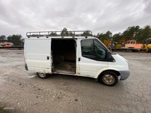 White Ford Transit 2008 in Tallinn, with an engine capacity of 2.20 L and mileage of 251 thousand km for 2100 €, photo 17 on AUTOMOTO.COM.LV