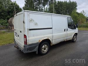 White Ford Transit 2008 in Riga, with an engine capacity of 2.20 L and mileage of 384 thousand km for 1190 €, photo 4 on AUTOMOTO.COM.LV
