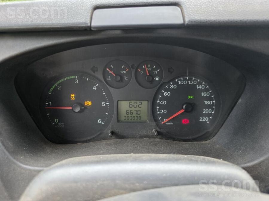 White Ford Transit 2008 in Riga, with an engine capacity of 2.20 L and mileage of 384 thousand km for 1190 €, photo 10 on AUTOMOTO.COM.LV