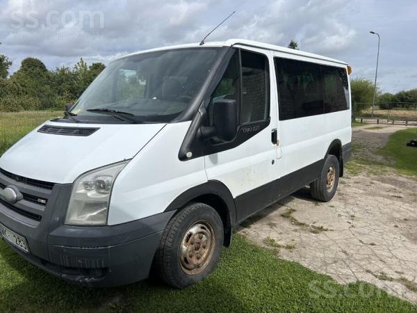 White Ford Transit 2008 in Aizkraukle, with an engine capacity of 2.20 L and mileage of 345 thousand km for 2900 €, photo 3 on AUTOMOTO.COM.LV